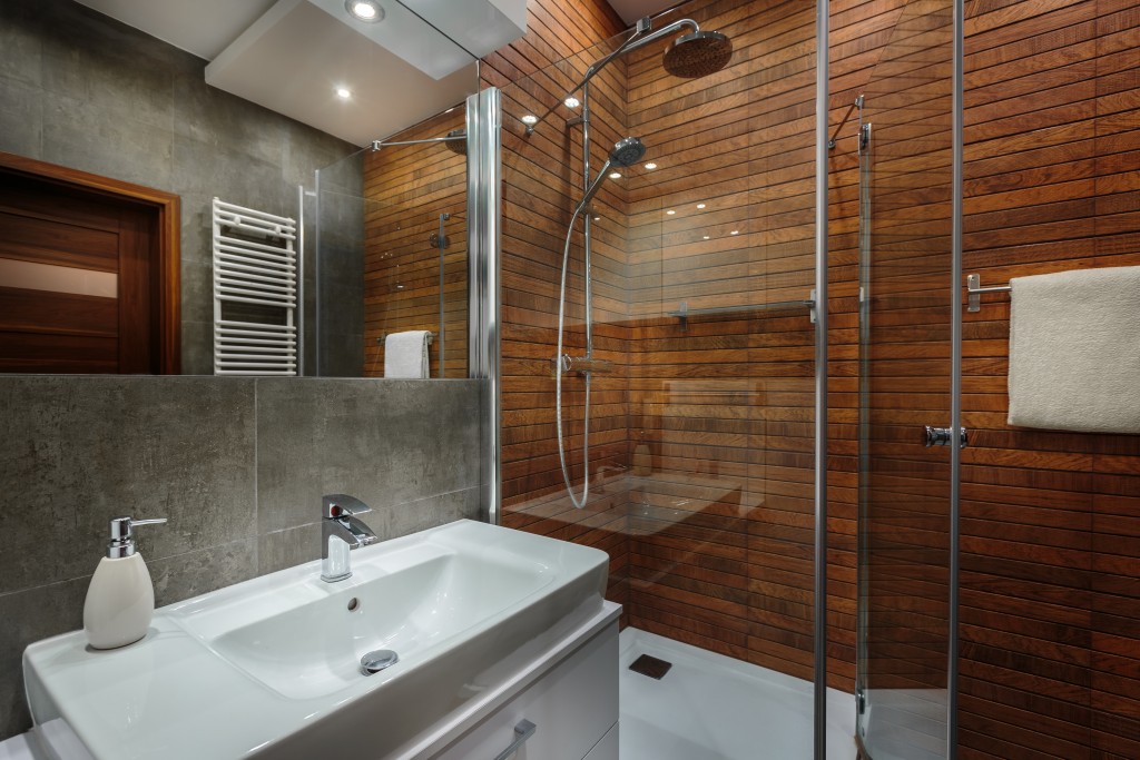 How to Keep Your Bathroom Looking Clean